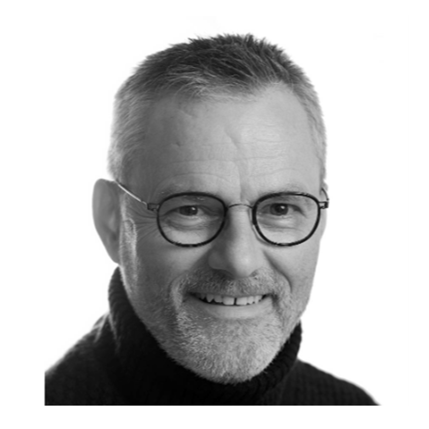 Om Jubilæumsbogen og Majgaard, Aarø, Burgdorf og Vestfalen